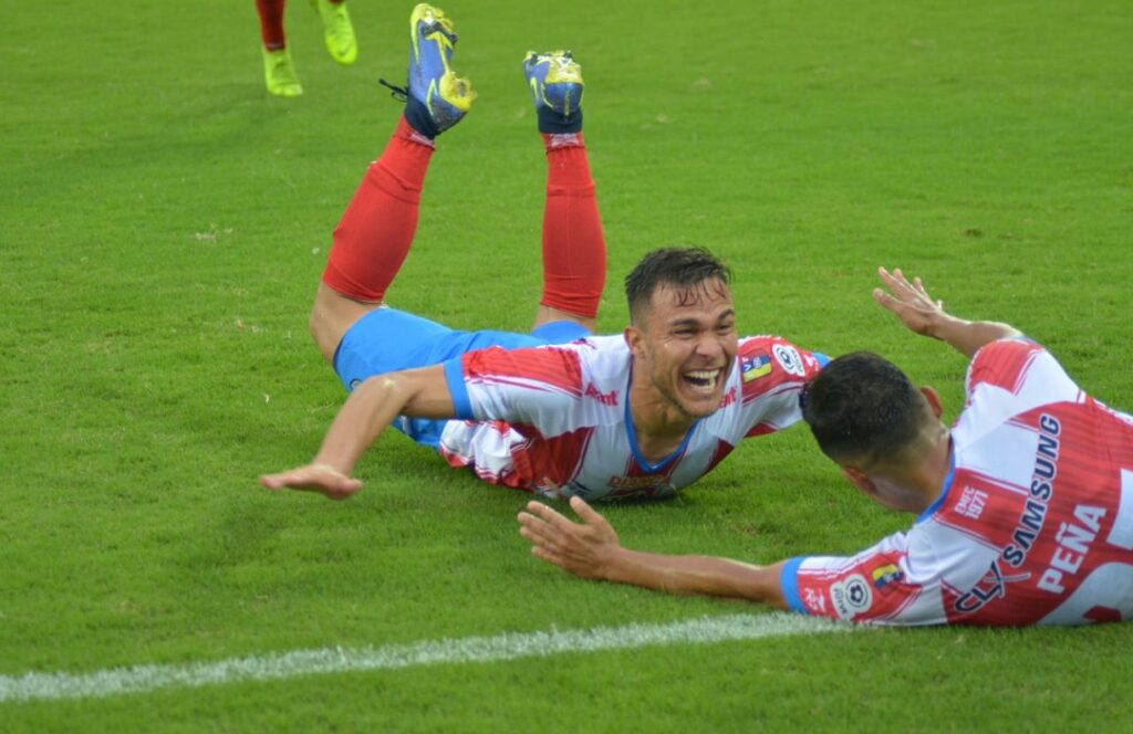 Marcel Guaramato deja pinceladas en el mejor momento de Estudiantes en ...