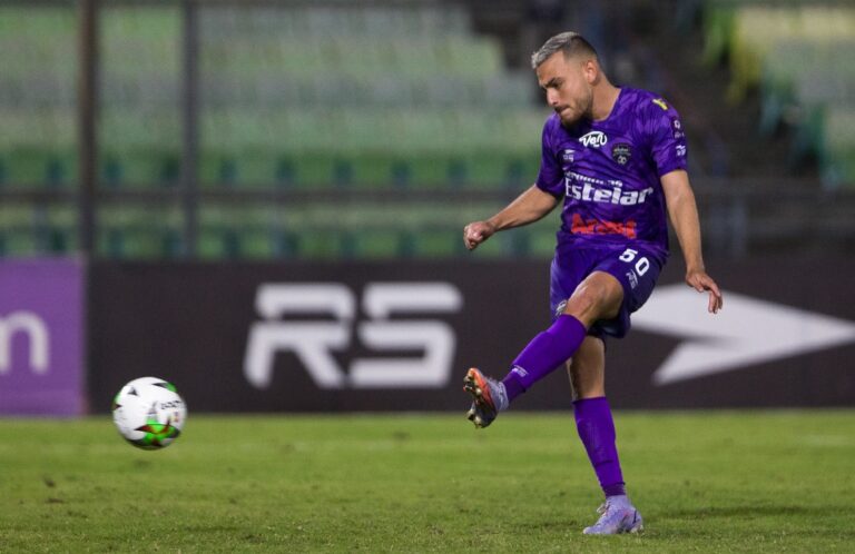 El monaguense Carlos Cermeño celebró con Metropolitanos una nueva ...