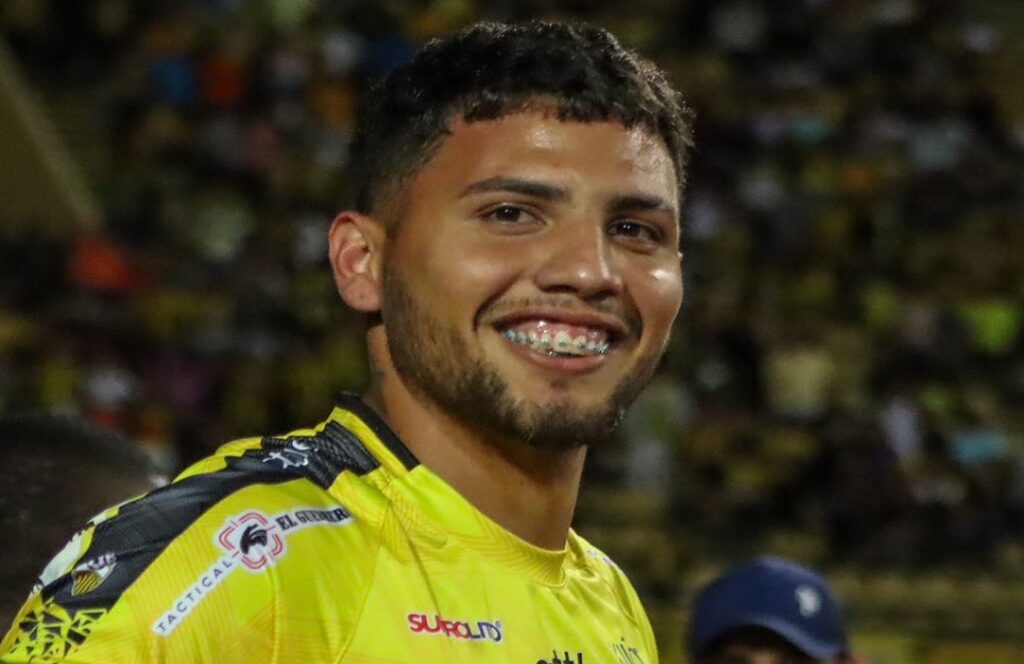 Táchira celebra la actuación de Bryan Castillo - Liga FUTVE