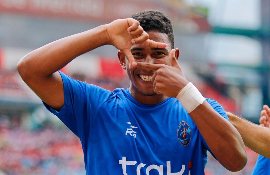 Keiber Lamadrid se coloca en el mapa de Tolisano en La Guaira - Liga FUTVE