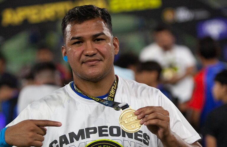 Samuel Sosa pudo gritar campeón tras tres finales - Liga FUTVE