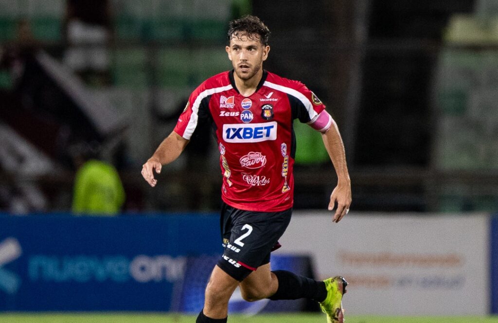 Francisco La Mantía, el equilibro de la calma sin balón y la agresividad en la presión - Liga FUTVE